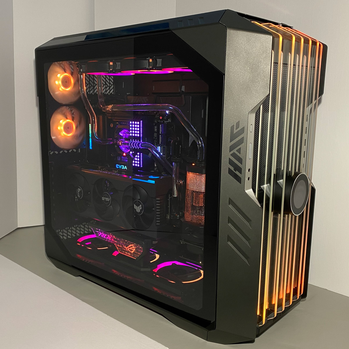 The HAF 700 EVO Build Story and Picture Gallery